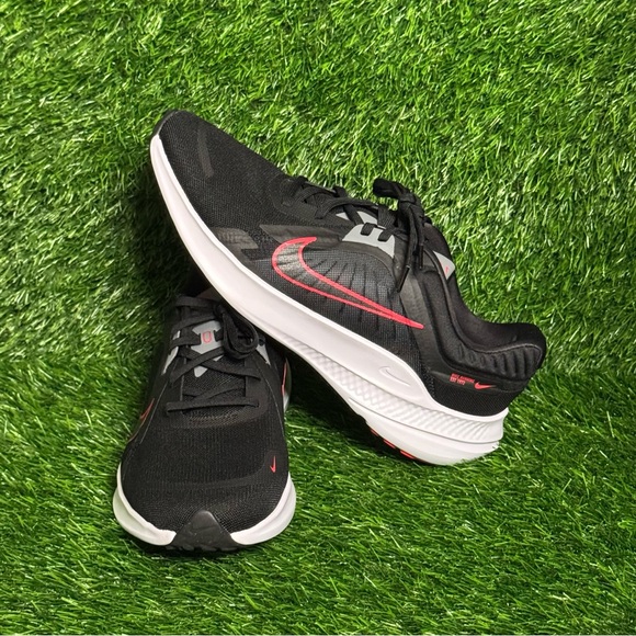 Nike | Shoes | Size Mens Nike Quest 5 Black University Red Running ...